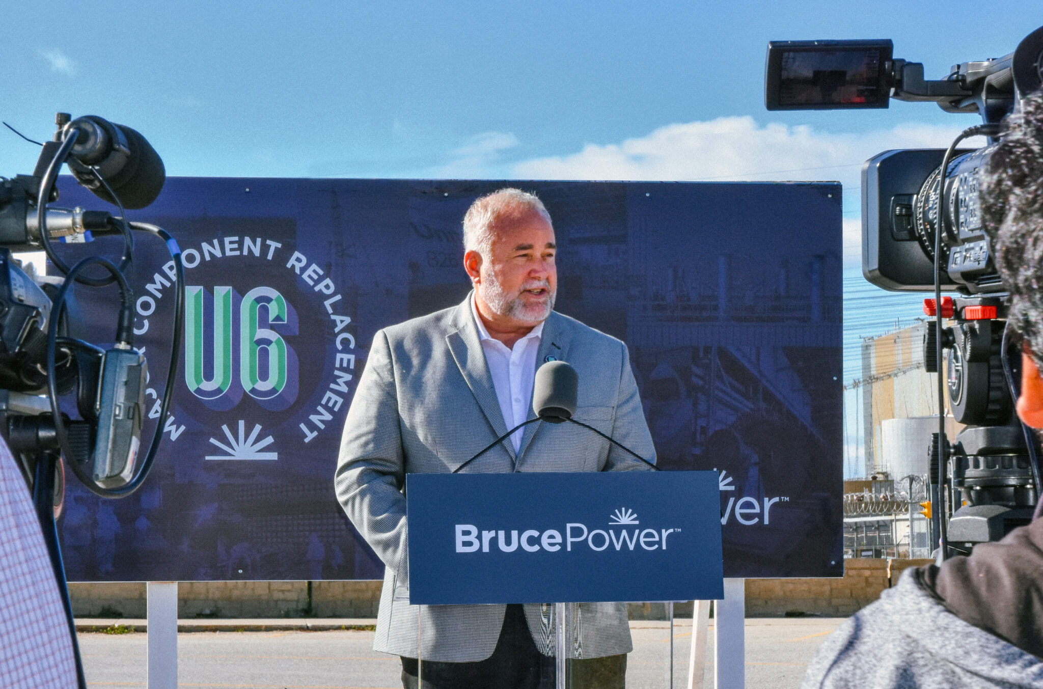 Ontario Energy Minister congratulates Bruce Power employees, company ...